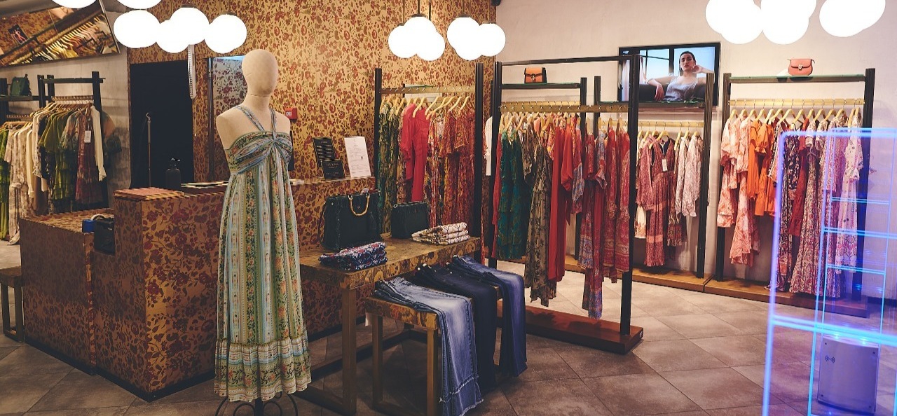 LABEL Ritu Kumar: Empowering Global Style |Phoenix Palladium